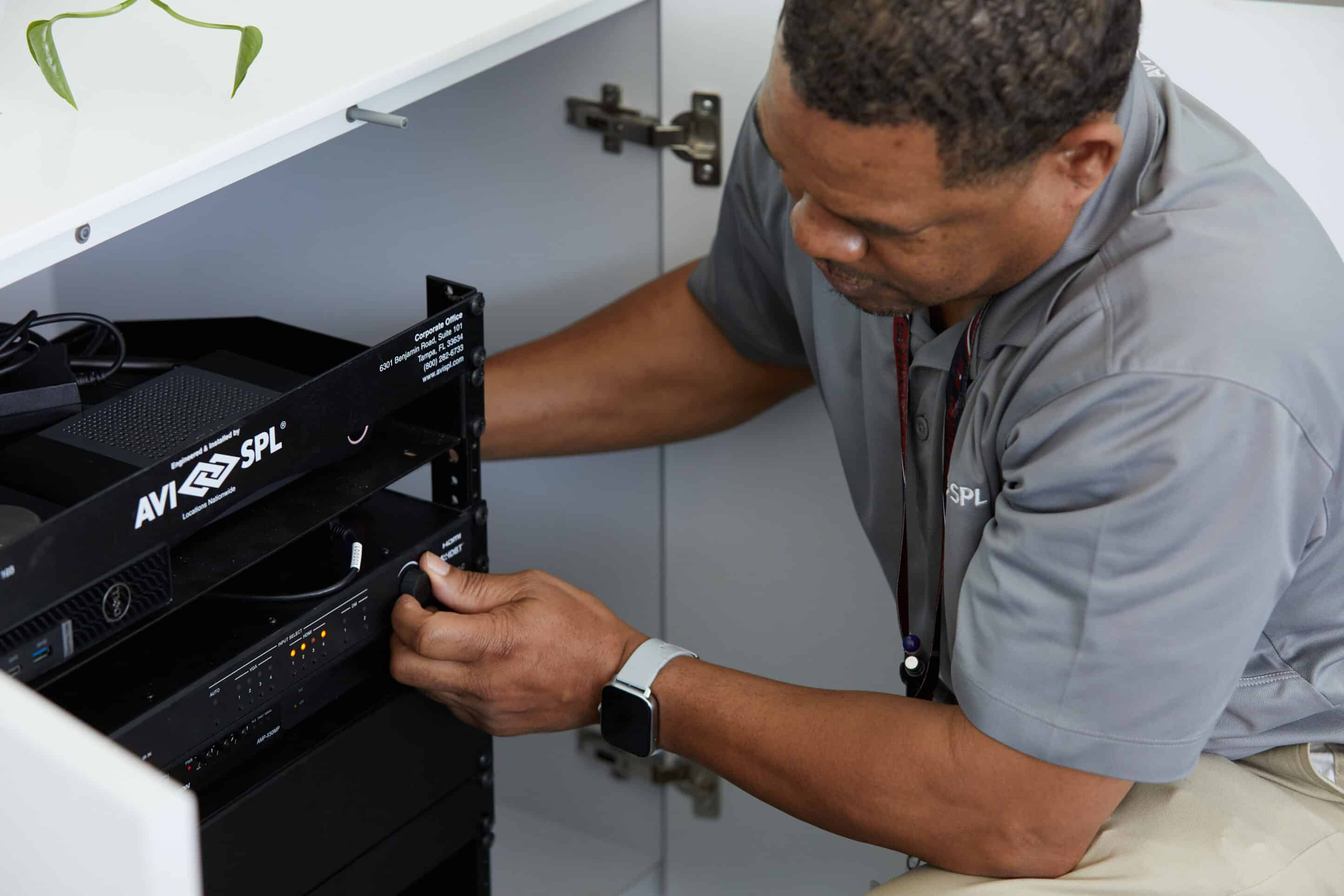 Case Study | Tampa International Airport SkyCenter | AVIXA Xchange